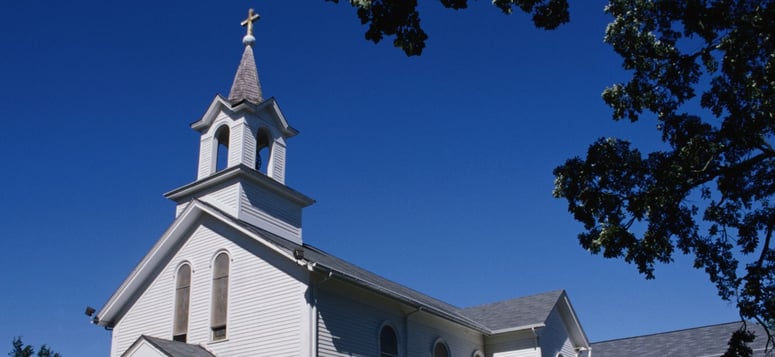 Which Christian Denomination is Right for Me? An Easy Comparison Guide